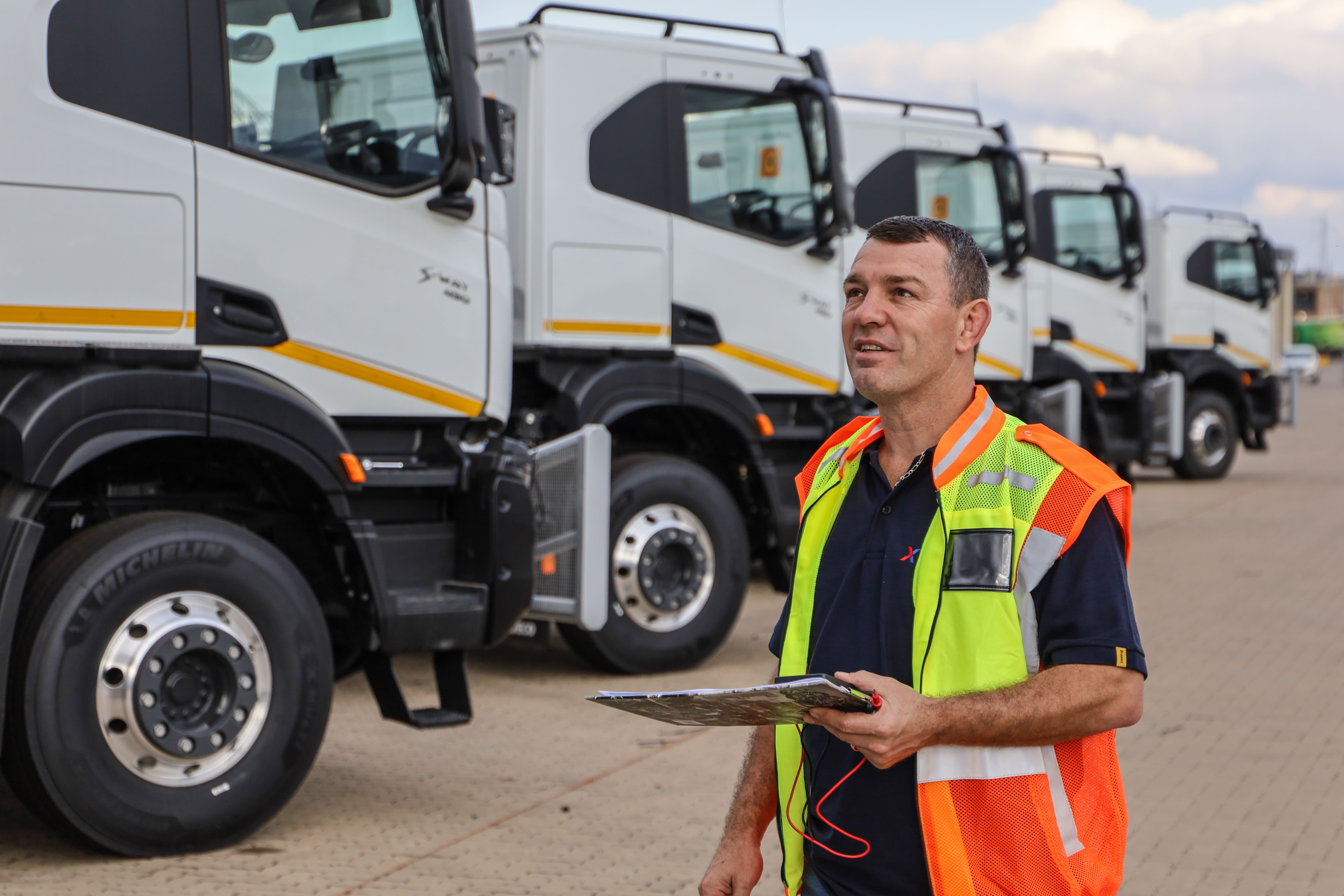 Media | Commercial Vehicle Logistics | OneLogix Trucklogix